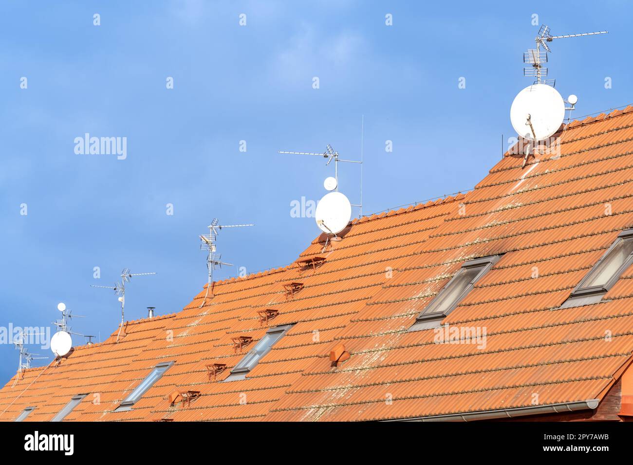 Multiple family houses hi-res stock photography and images - Alamy