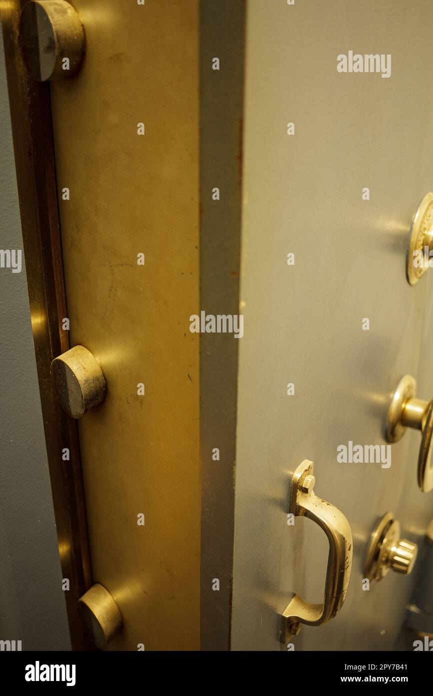 Close-up of an old bank safe with combination lock Stock Photo - Alamy