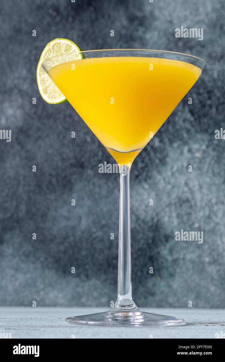 Frozen Mango Martini cocktail Stock Photo - Alamy