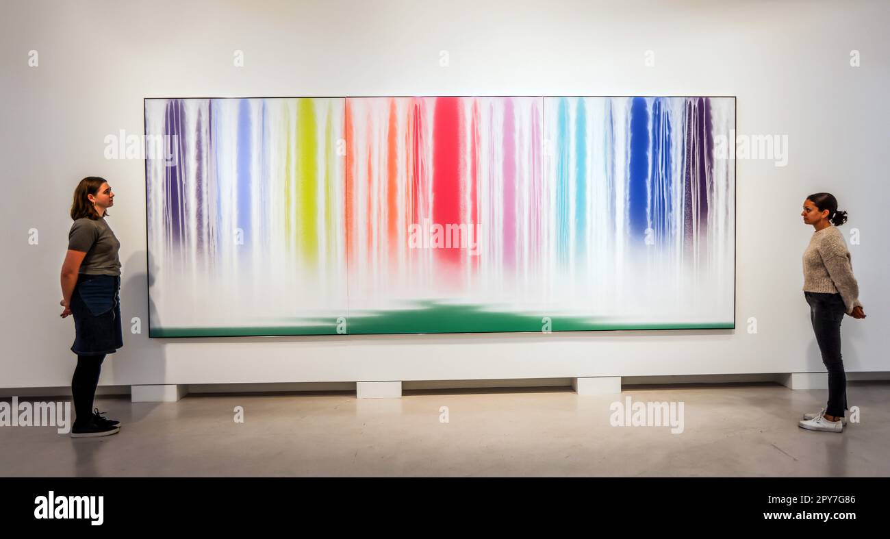 London, UK. , . Water fall on colors, 2023 The New York-based artist ...