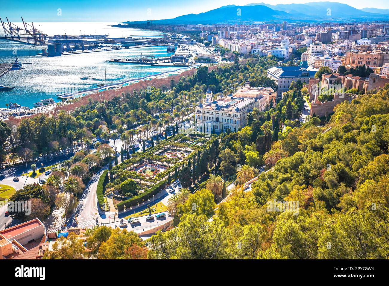 Malaga waterfront hi-res stock photography and images - Alamy