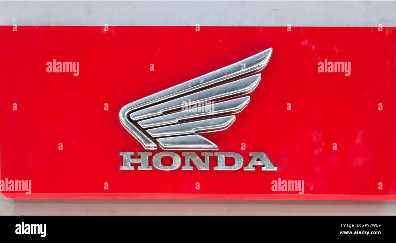 Honda showroom sign logo hi-res stock photography and images - Alamy