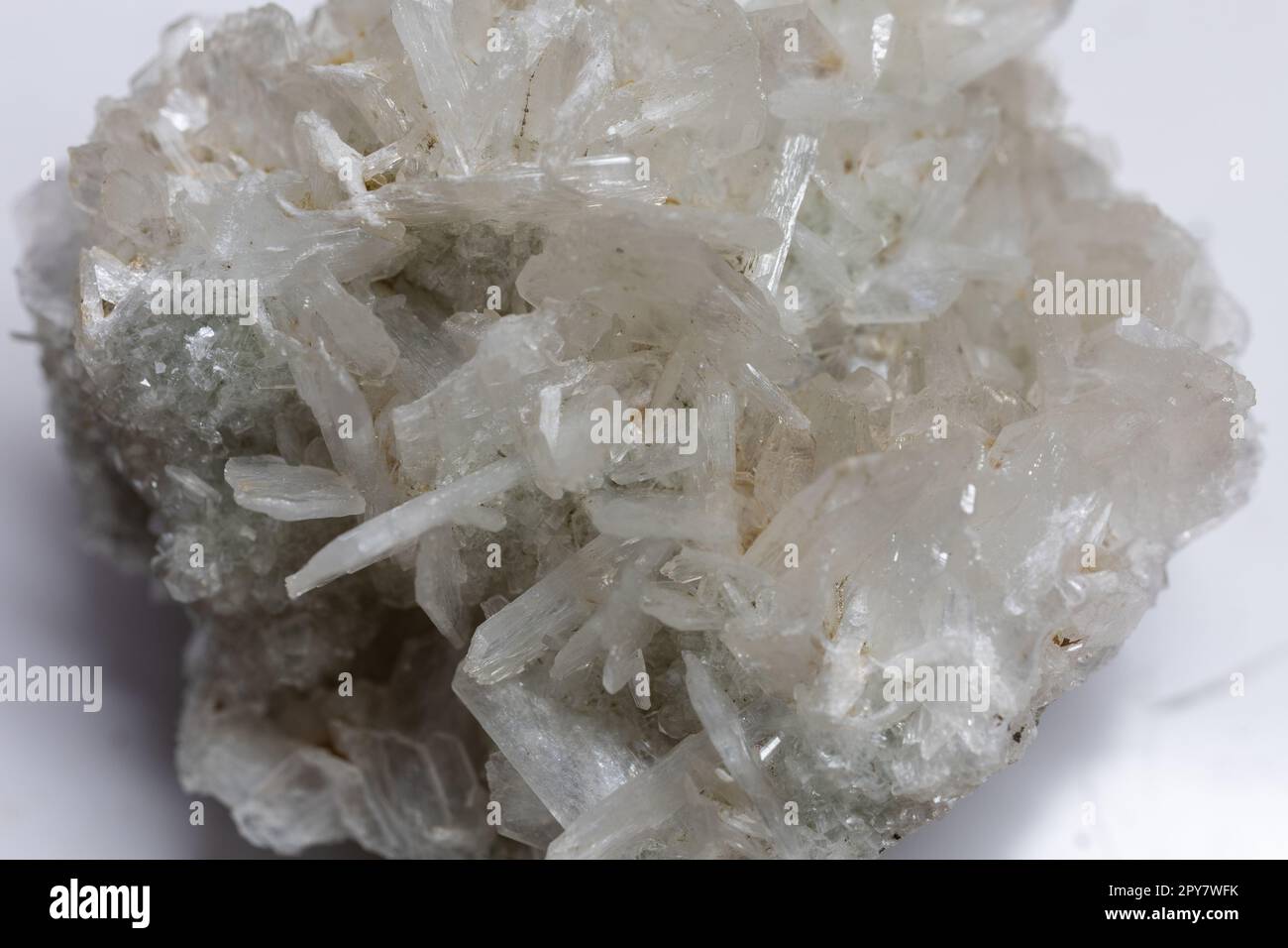 Stilbite rock hi-res stock photography and images - Alamy