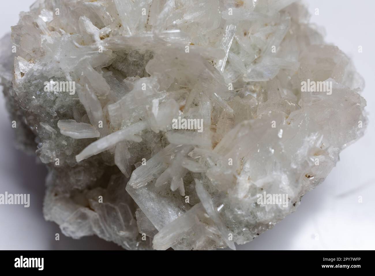 Stilbite crystals in close-up Stock Photo - Alamy
