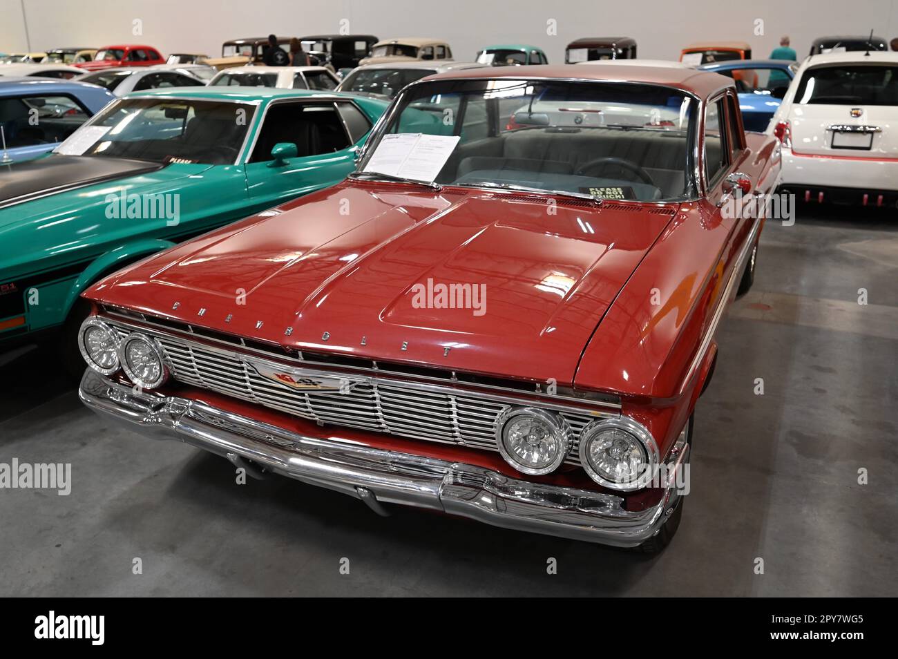 Chevrolet impala gas hi-res stock photography and images - Alamy