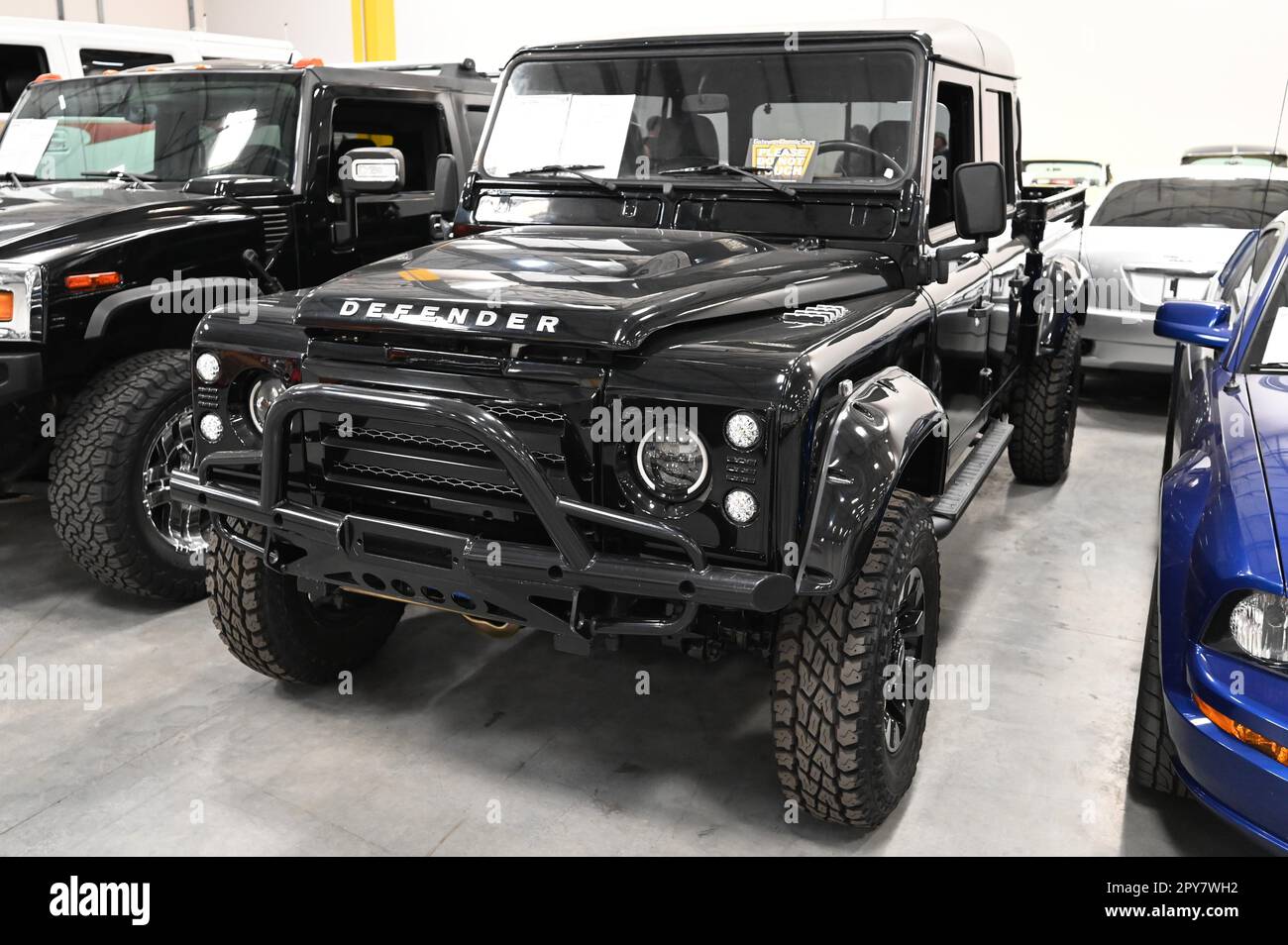 Land Rover Defender Stock Photo - Alamy