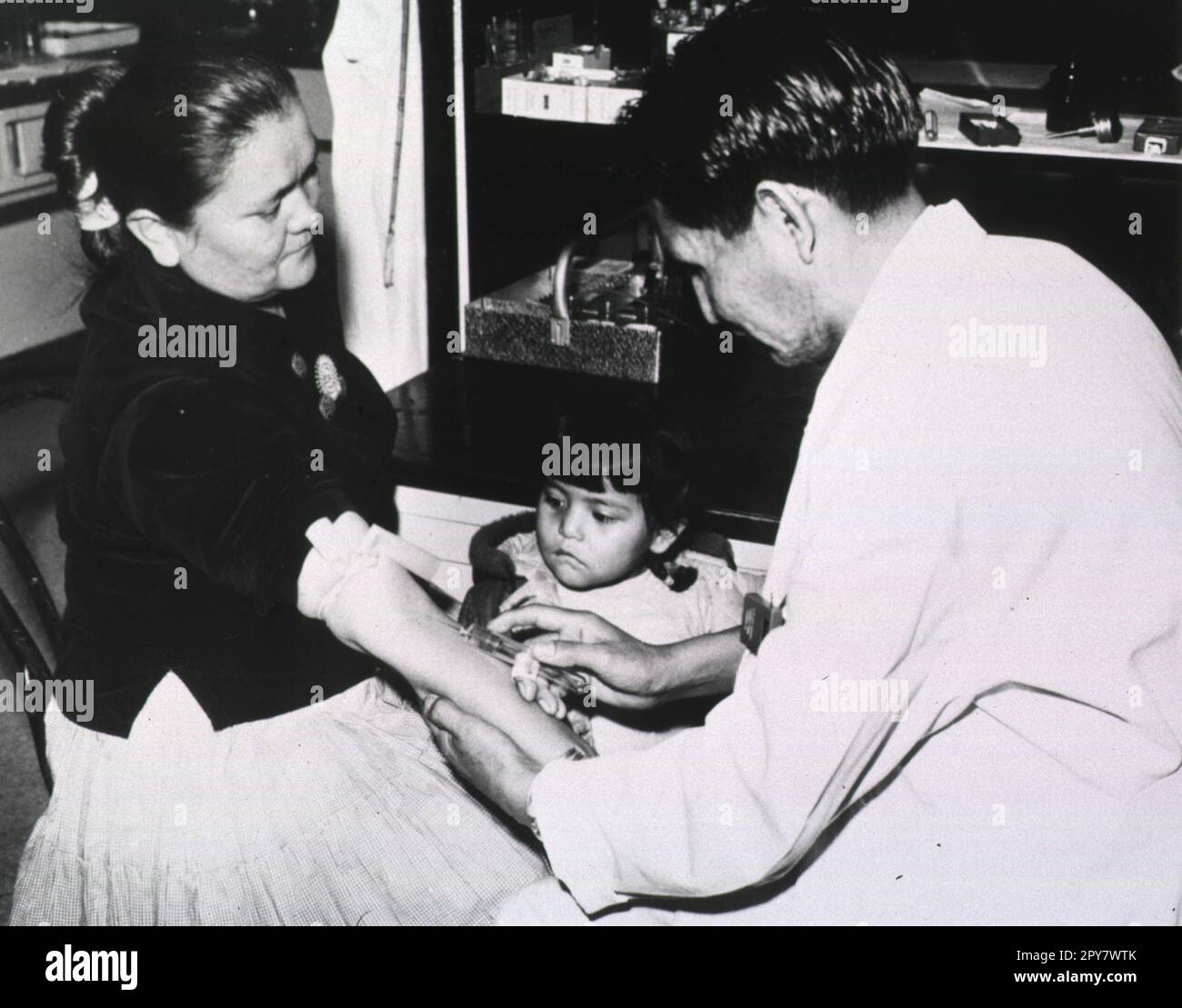 Navajo woman has blood drawn at an Indian Health Service facility Stock ...