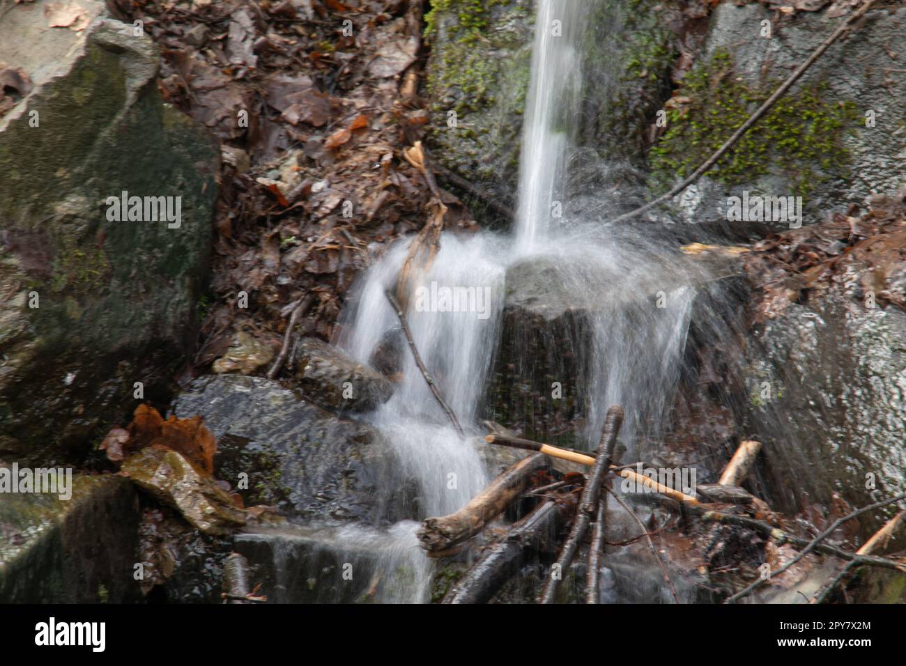 Littered river hi-res stock photography and images - Alamy