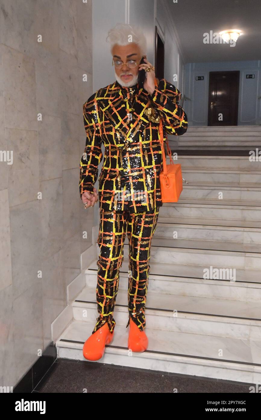 Moscow. Singer Filipp Kirkorov before a press conference before his ...