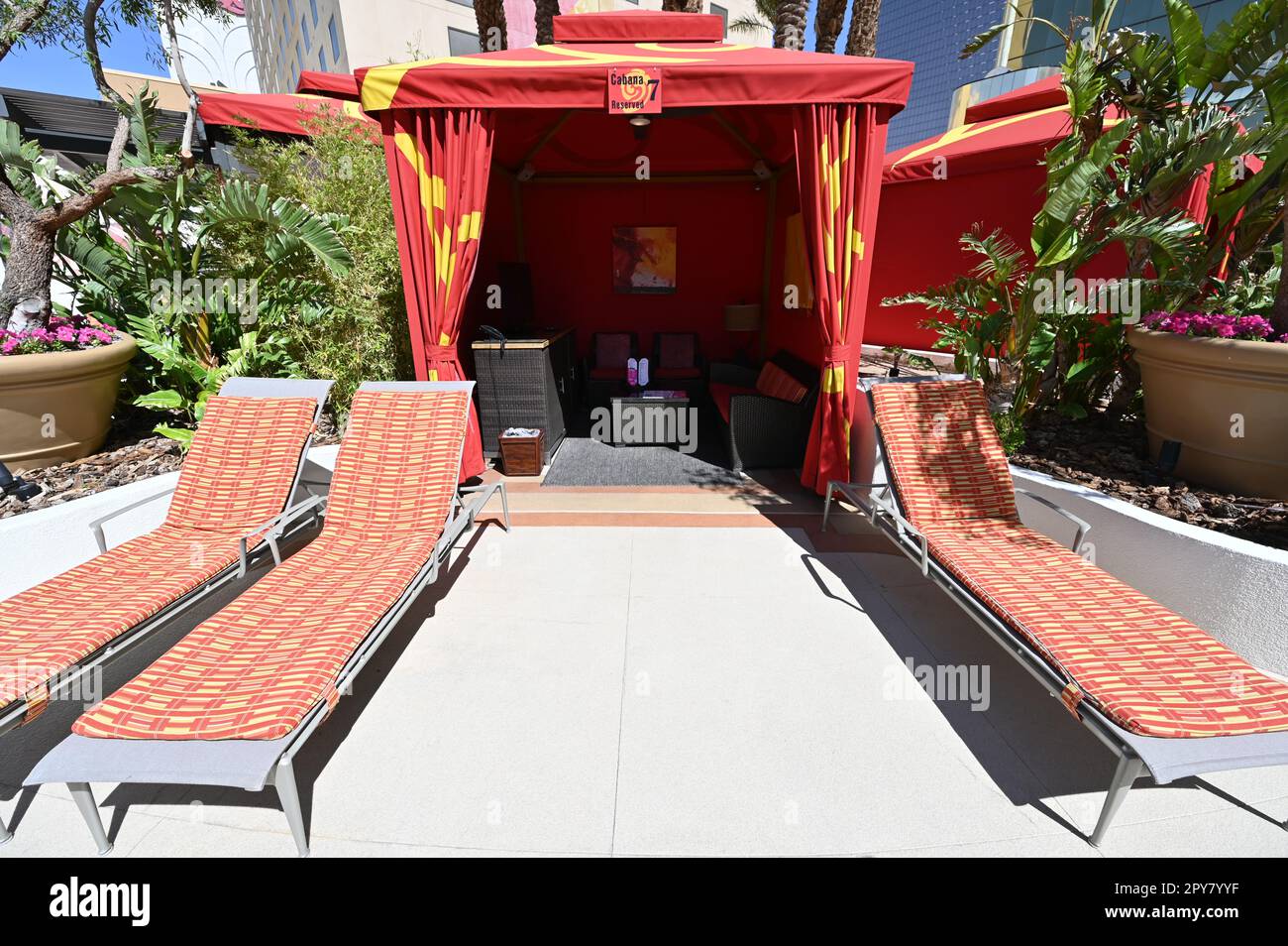 Rest cubicle hi-res stock photography and images - Alamy