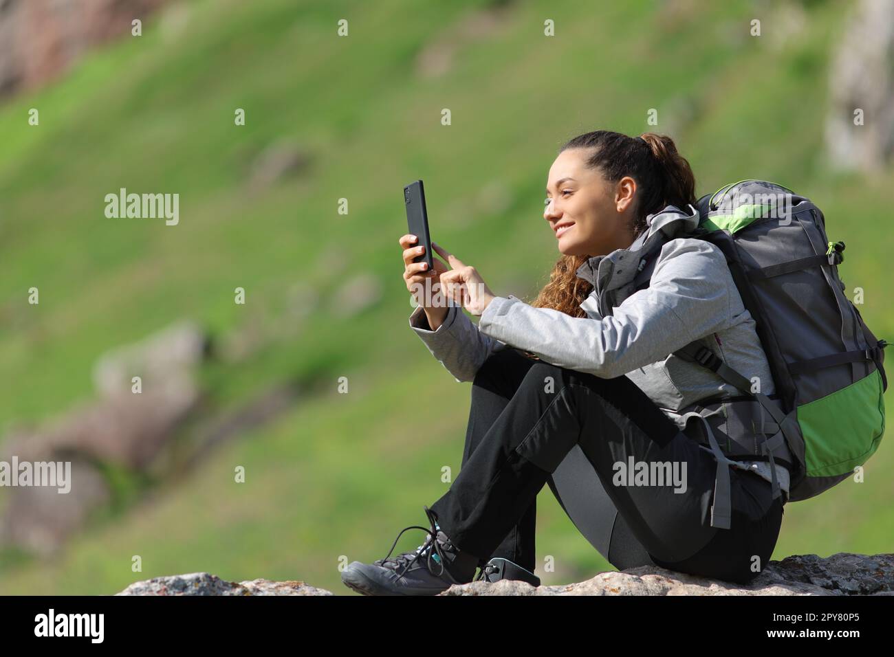 Teen girl mountain hiker hi-res stock photography and images - Alamy
