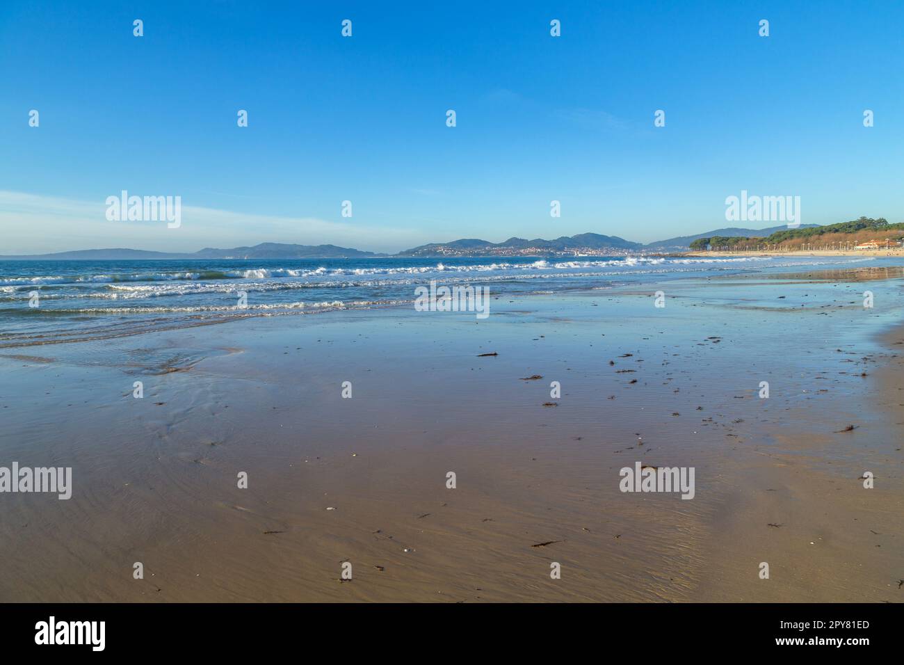 Samil beach in Vigo Stock Photo - Alamy