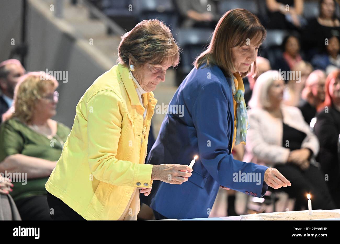 Priscilla Dickie (left) and Vanessa Fowler (right), who are the mother ...