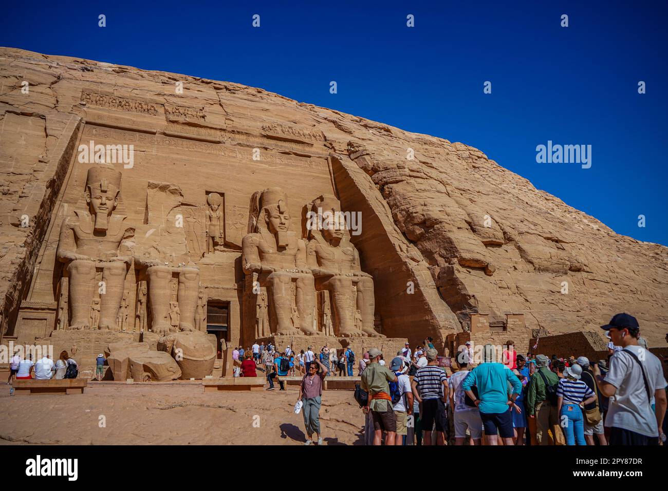 Abu Simbel, Egypt. 18th Apr, 2023. Long queues of tourists seen outside ...