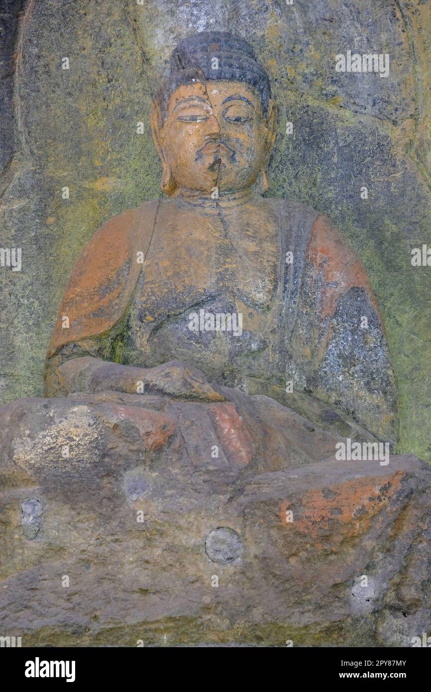 Usuki stone buddha hi-res stock photography and images - Alamy