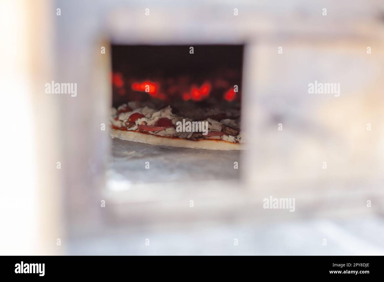 Real italian delicious pizza hi-res stock photography and images - Alamy
