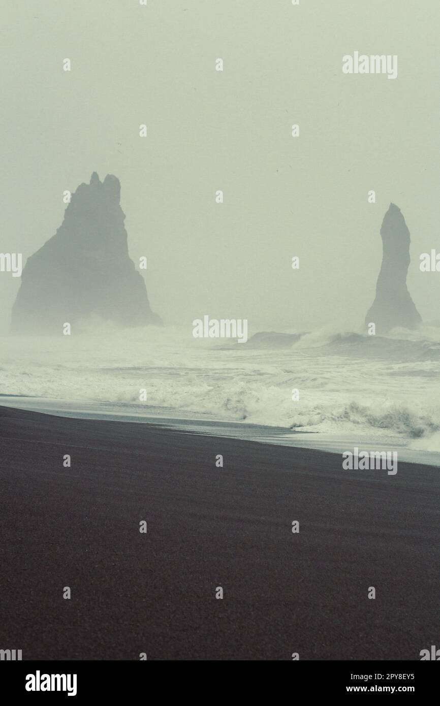 Beautiful sea cliffs landscape hi-res stock photography and images - Alamy