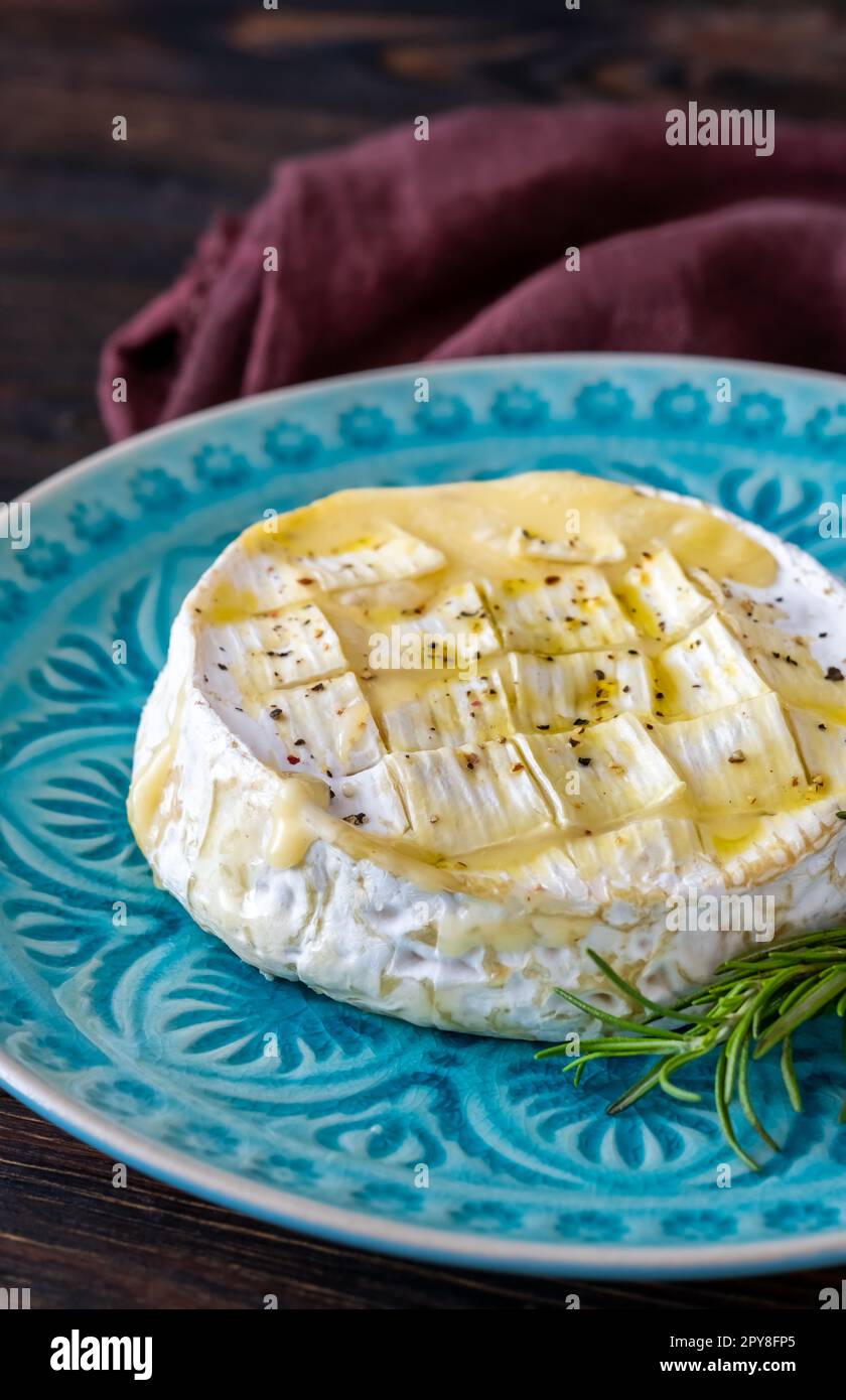 Baked Camembert Cheese Stock Photo - Alamy