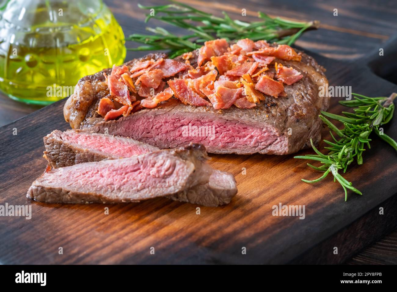 Sliced cooked beef hi-res stock photography and images - Alamy
