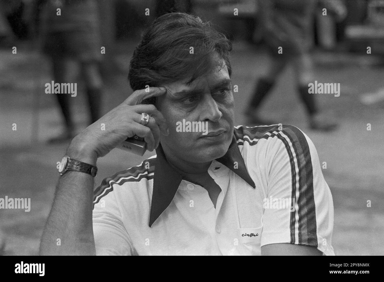 Indian old vintage 1980s black and white bollywood cinema hindi movie ...