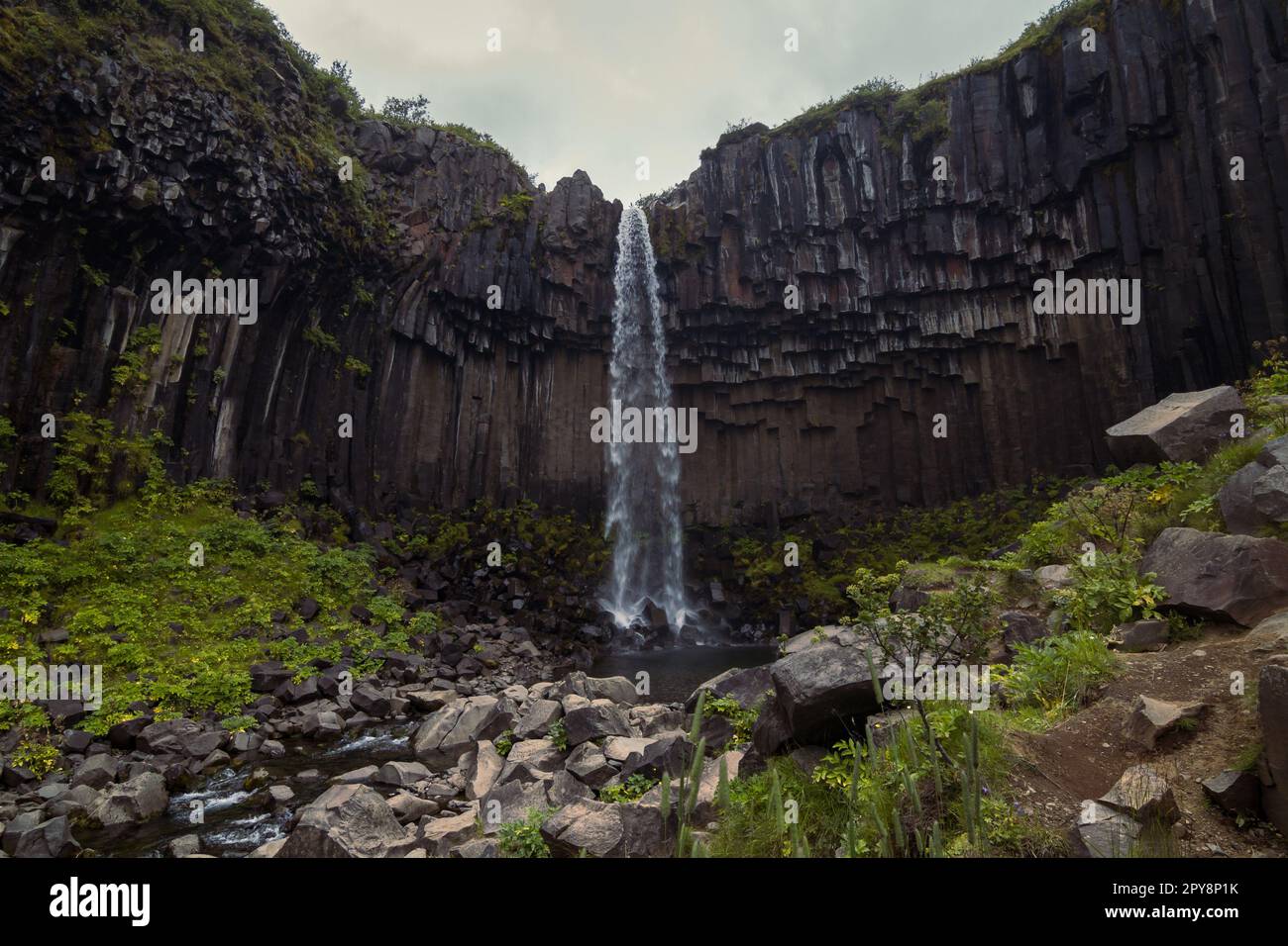 Beautiful waterfall on cliff hi-res stock photography and images - Alamy