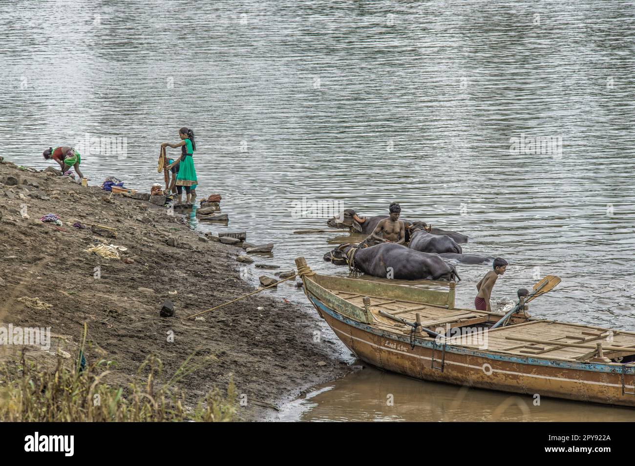 Krishna river kolhapur hi-res stock photography and images - Alamy