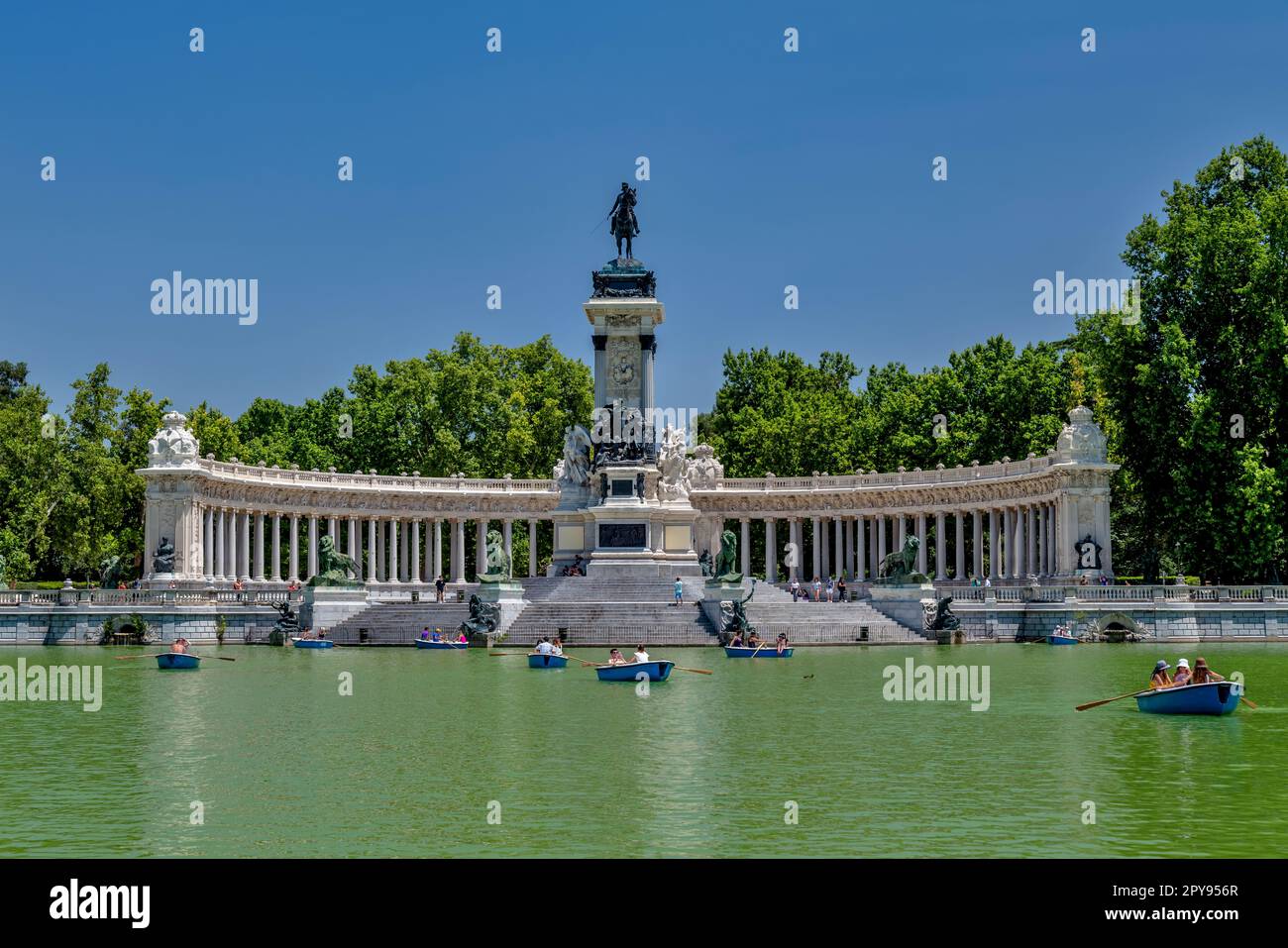 Estanque Grande del Retiro Stock Photo - Alamy