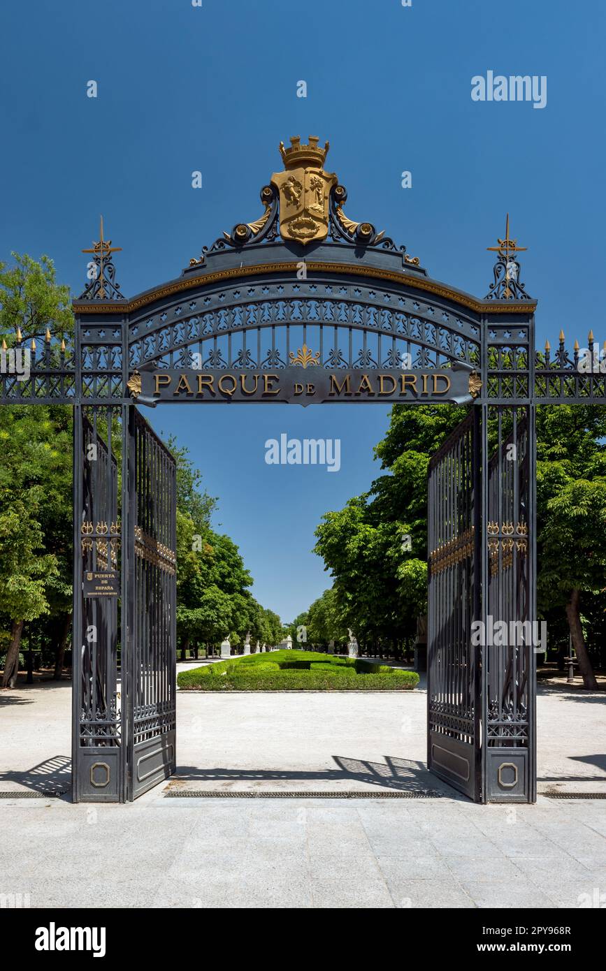 Parterre Garden, Madrid, Spain Stock Photo - Alamy