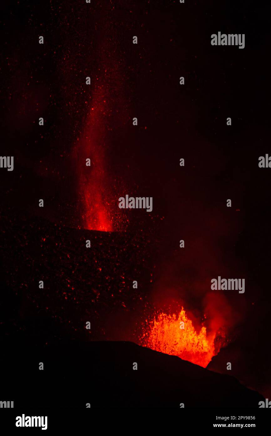 eruption of the volcano on the island of La Palma Stock Photo - Alamy