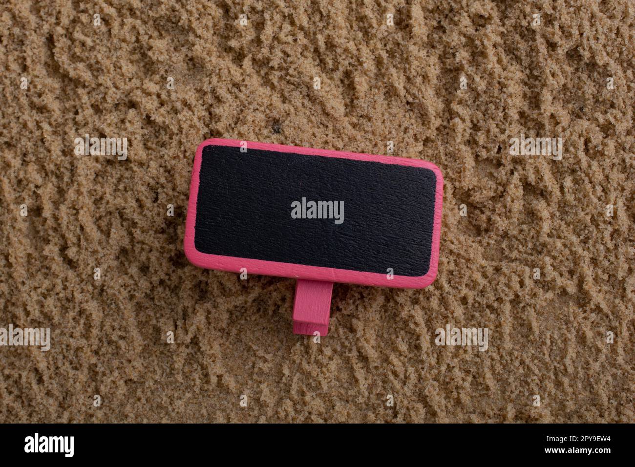 Mini size notice board made of wood Stock Photo - Alamy