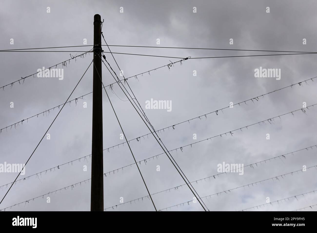 White poles hi-res stock photography and images - Alamy