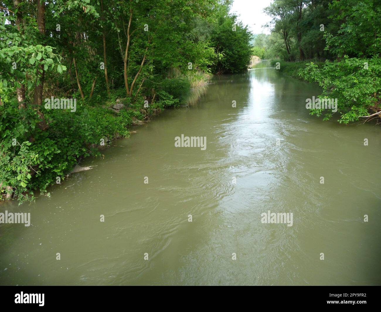 Sludge river hi-res stock photography and images - Alamy