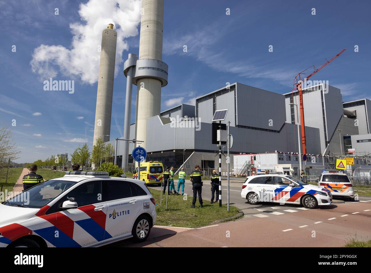 Amsterdam - An explosion has occurred at the Waste Energy Company (AEB ...