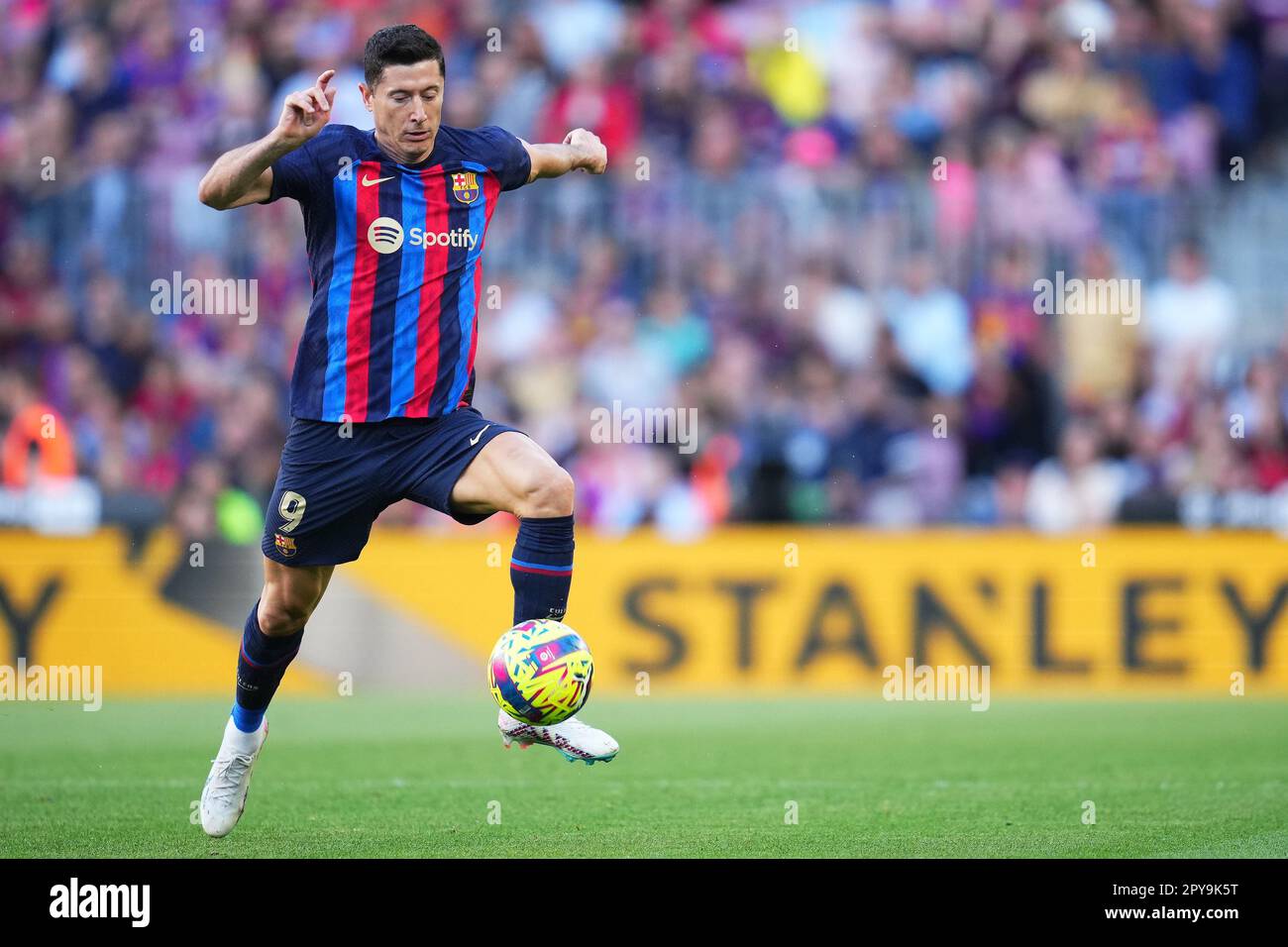 Robert Lewandowski of FC Barcelona during the La Liga match between FC ...