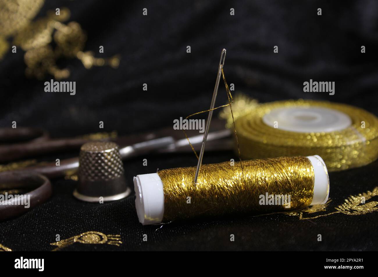 Soft metallic gold dress hi-res stock photography and images - Alamy