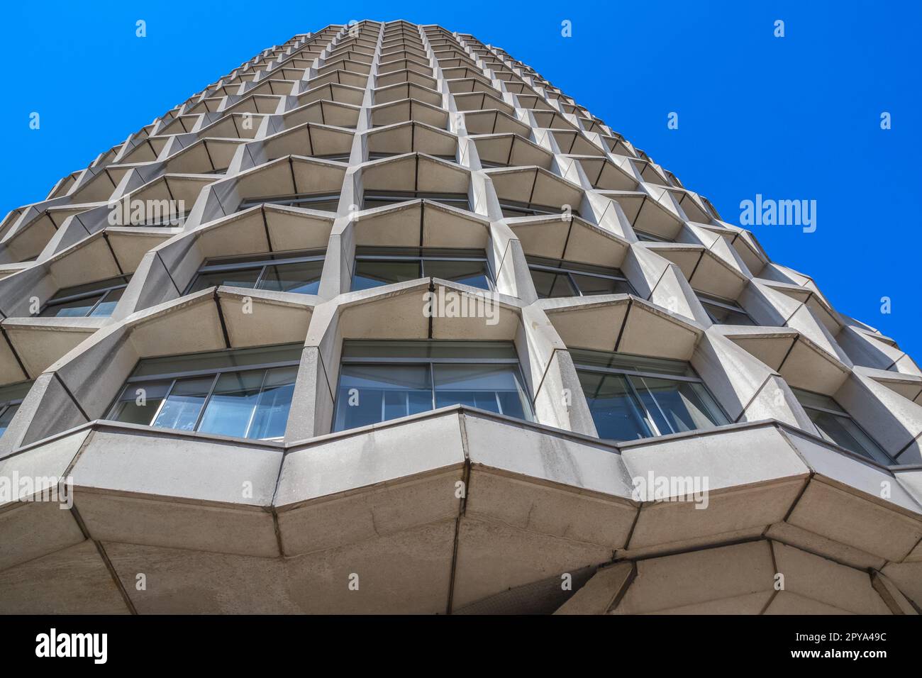 Structure cylindrical cylinder hi-res stock photography and images - Alamy