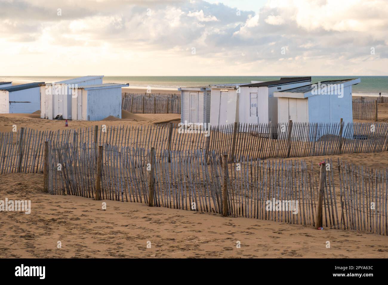 Beach and cabins in Calais harbor in France Stock Photo - Alamy