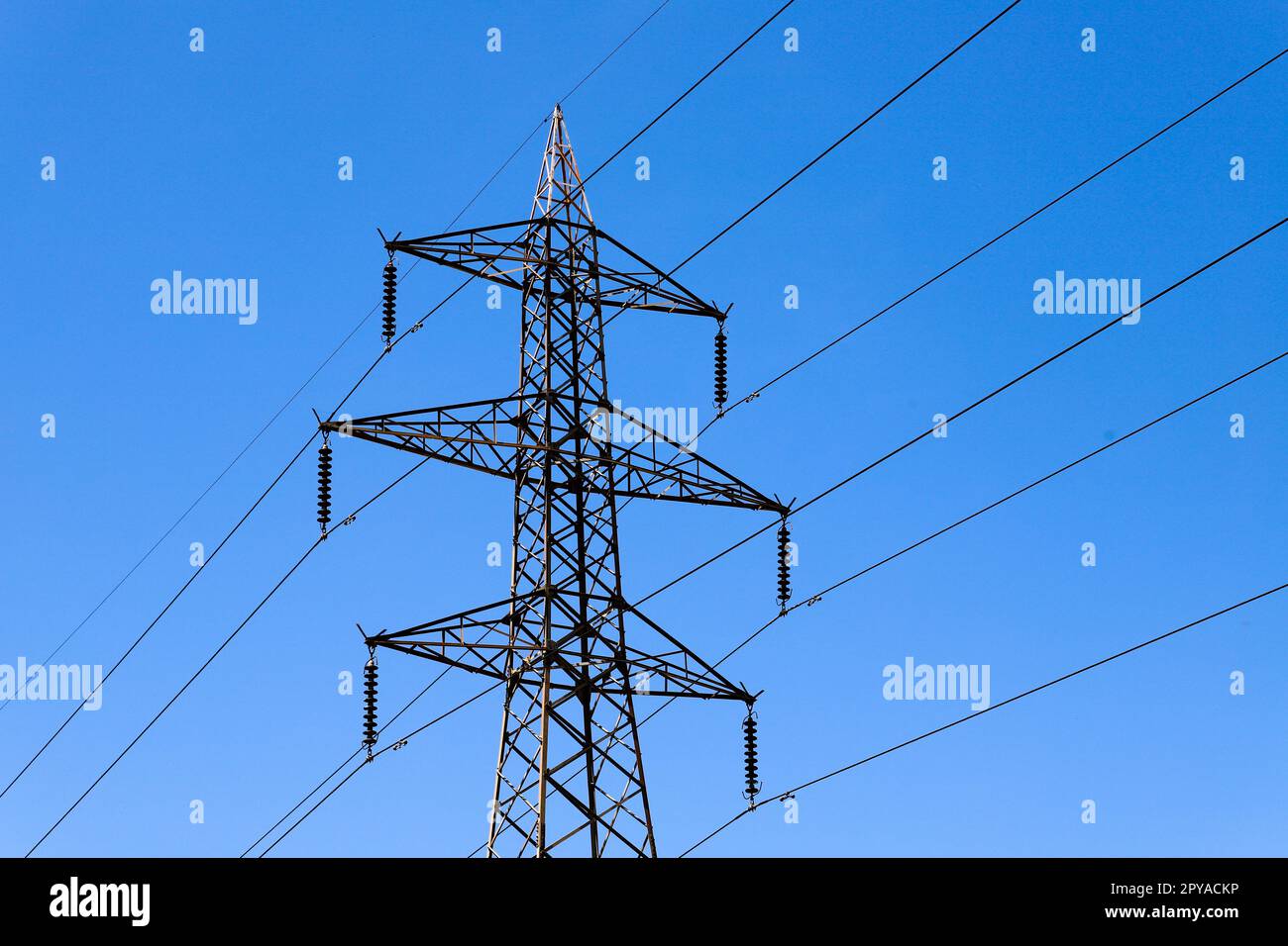 Cable transportation system hi-res stock photography and images - Alamy