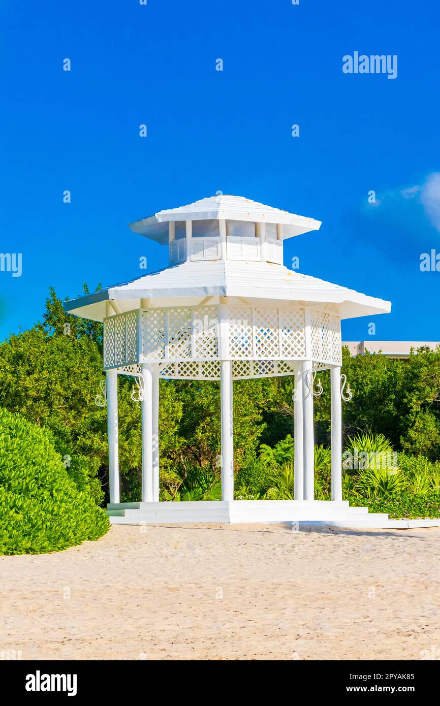 Beach pavilion riviera maya hi-res stock photography and images - Alamy