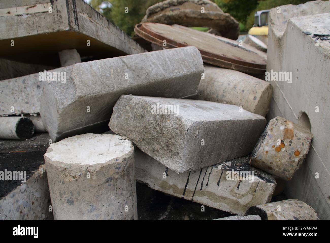 Concrete is stored in a container for transport Stock Photo - Alamy
