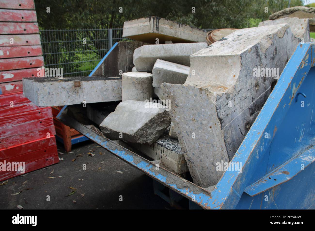 Container concrete hi-res stock photography and images - Alamy