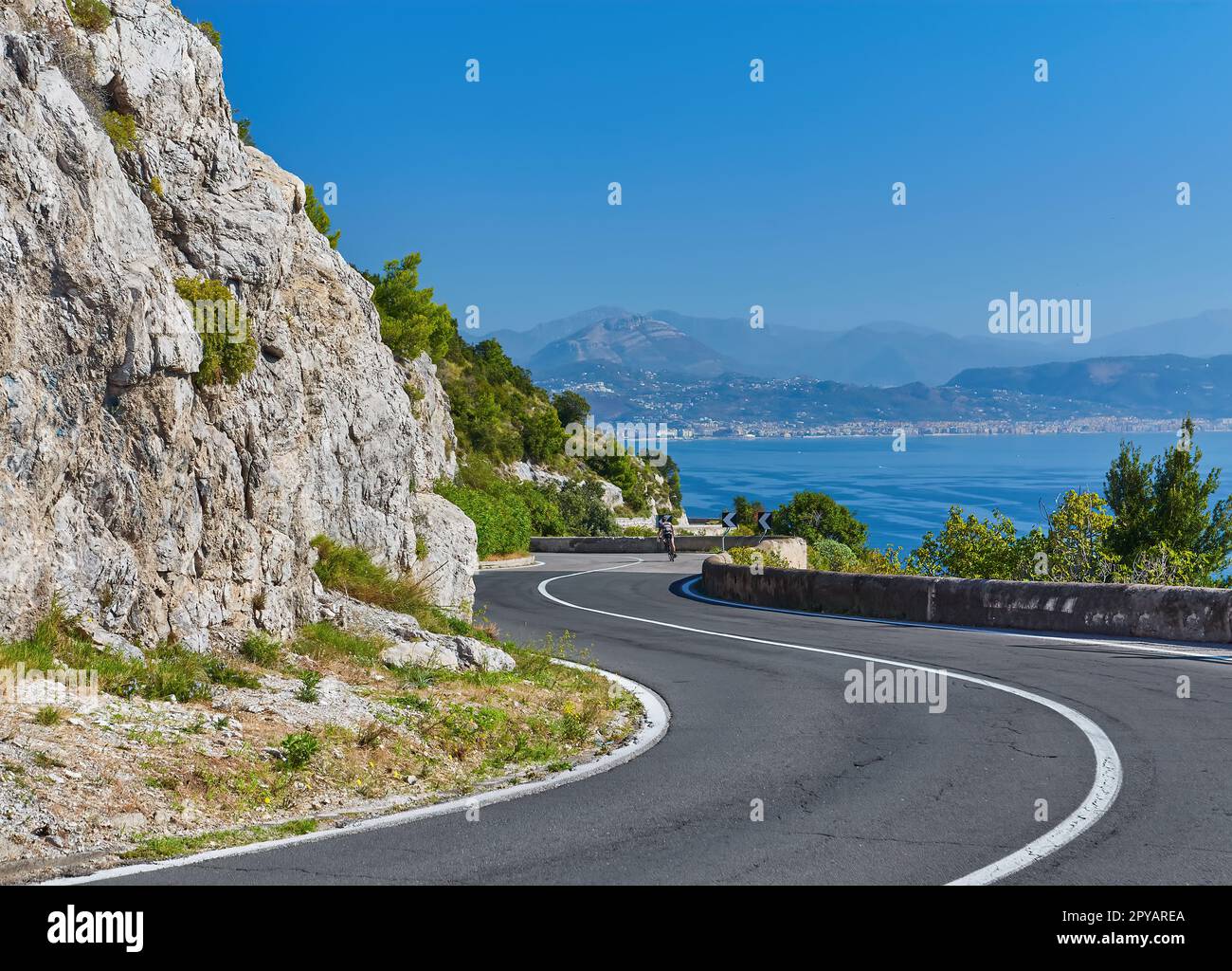 Amalfi drive italy coastal road hi-res stock photography and images - Alamy