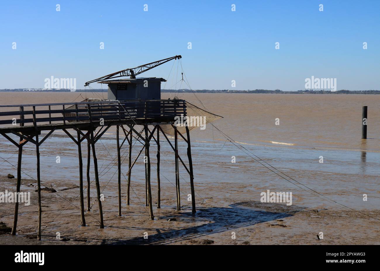 Gironde estuary bordeaux wine hi-res stock photography and images - Alamy