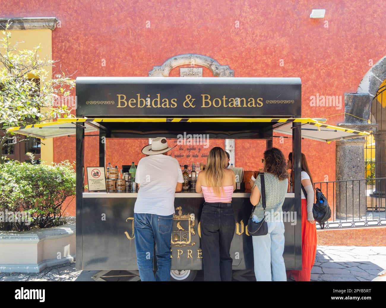 Fabrica la rojena hi-res stock photography and images - Alamy