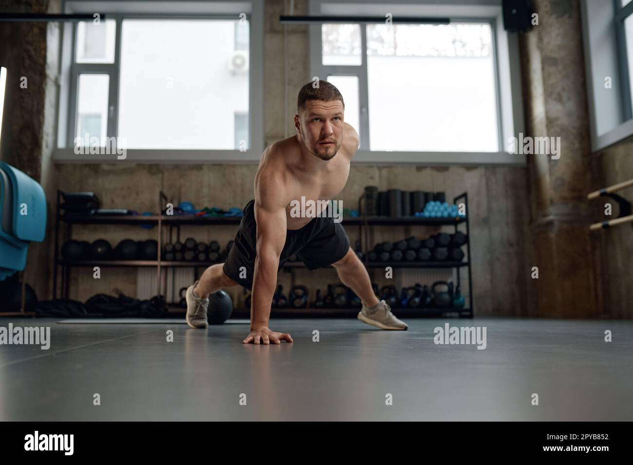 Plank one arm exercise man hi-res stock photography and images - Alamy