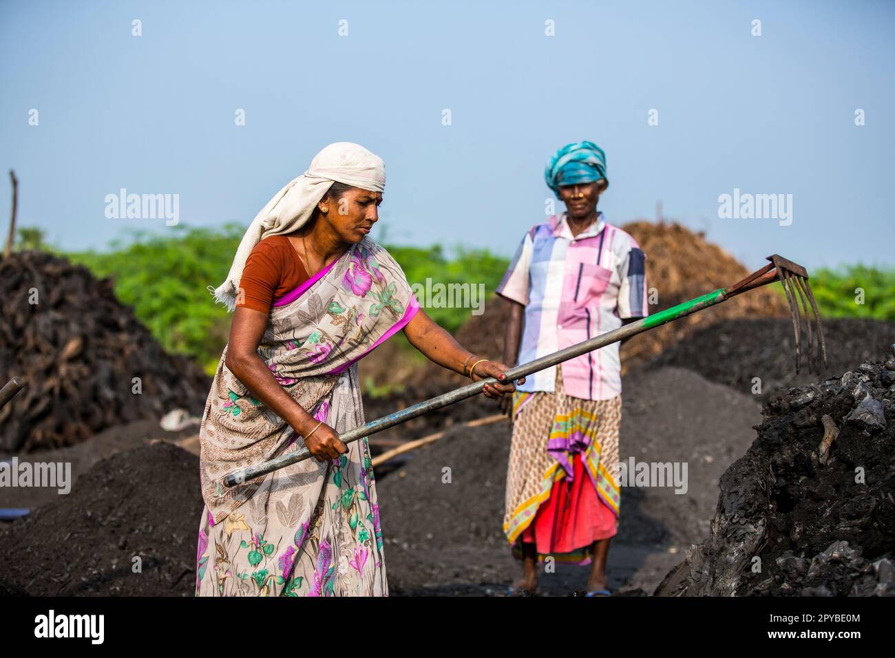 Women work in Carbon Cave in Trichy, india Stock Photo - Alamy
