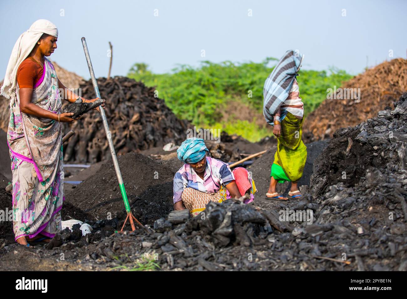 Women work in Carbon Cave in Trichy, india Stock Photo - Alamy