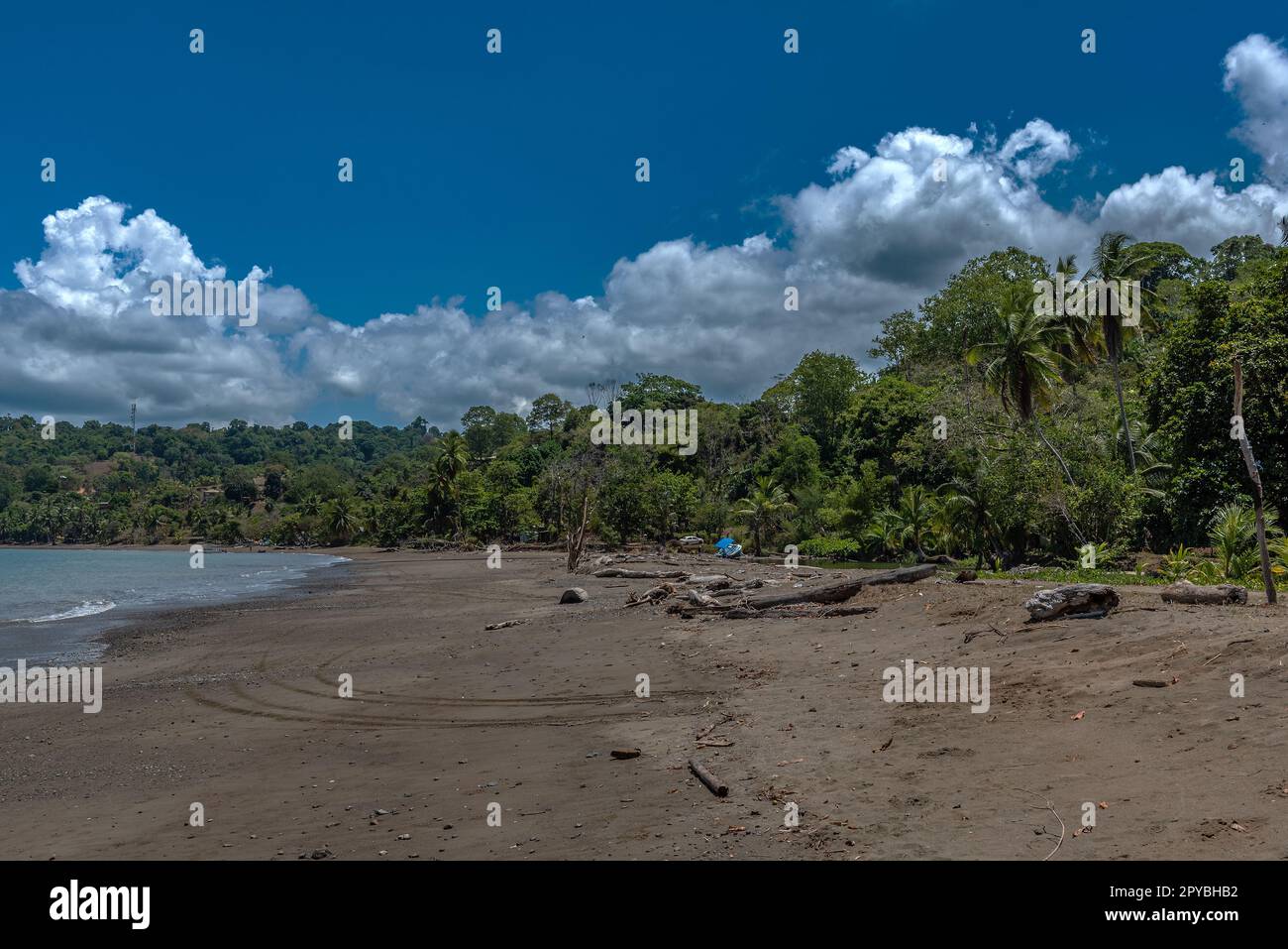 Sandy beach of the small town of Drake Bay, Puntarenas, Costa Rica ...