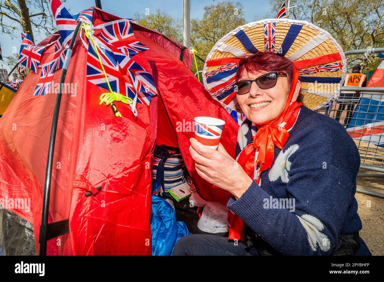 London, UK. 3rd May, 2023. Julia Walker from Basingstoke arrived ...