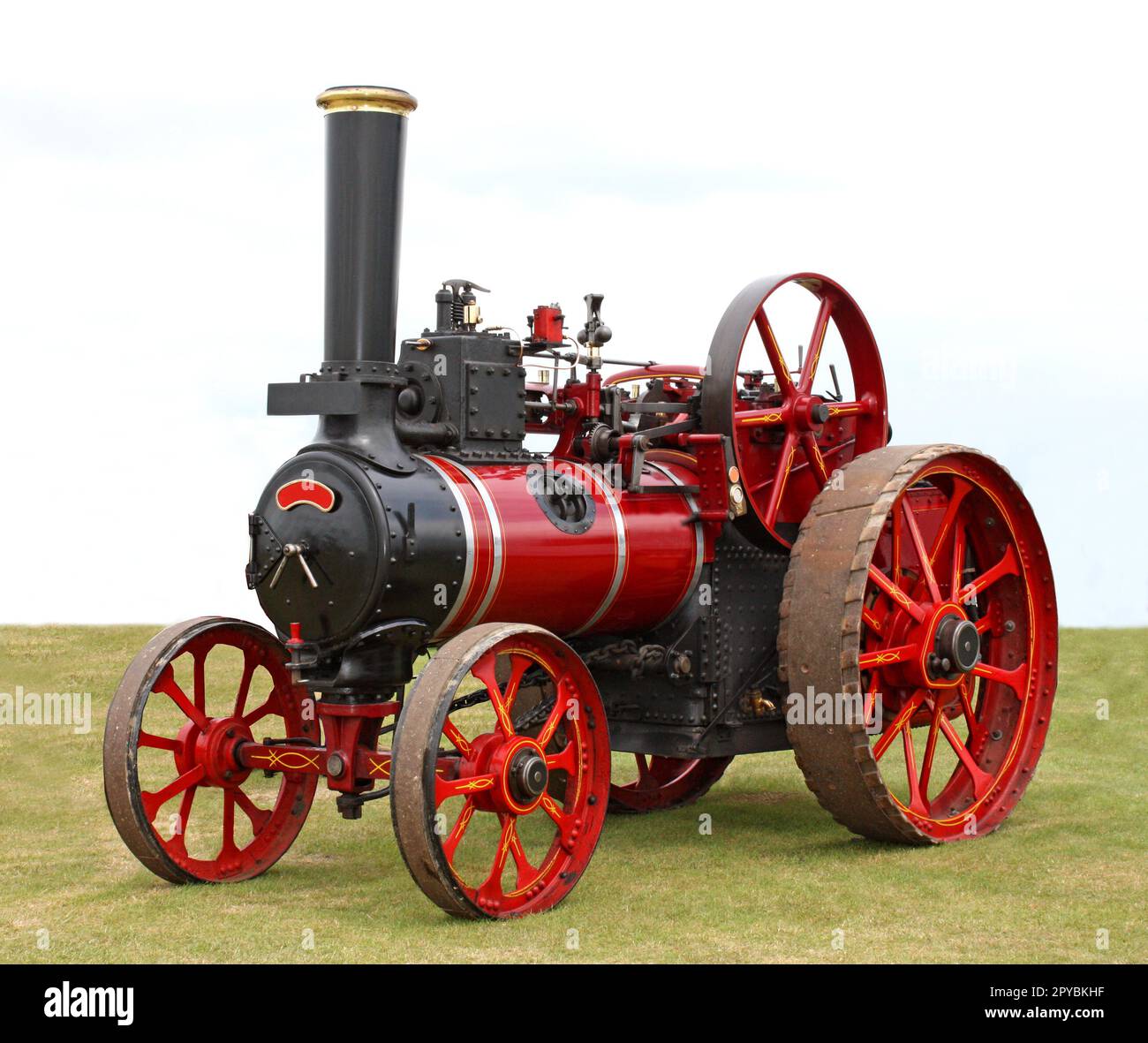 A Black and Red Vintage Traction Steam Engine Stock Photo - Alamy